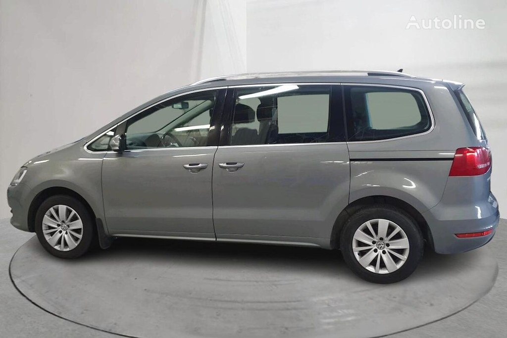 Prodaje se Volkswagen Sharan minivan na aukciji