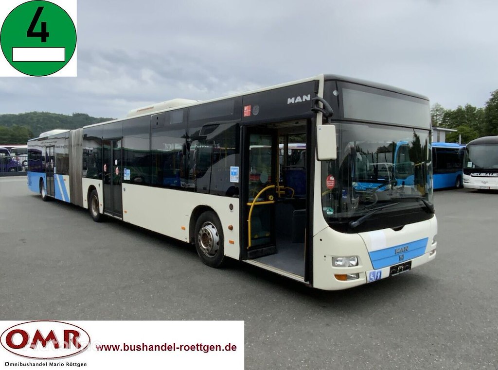 MAN A 23 zglobni autobus