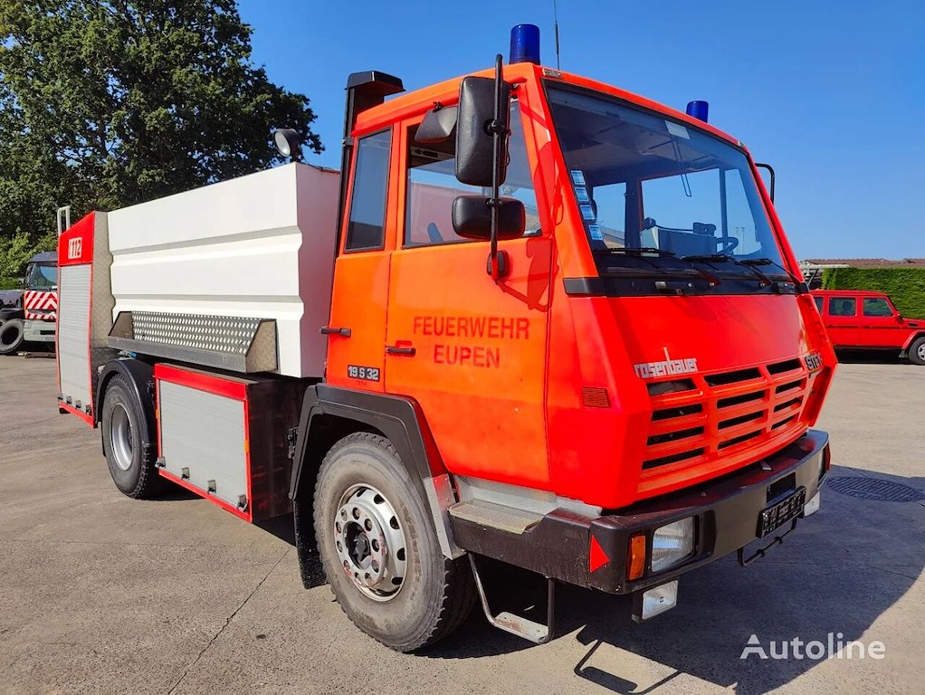 Steyr 19S 32 ROSENBAUER 8000L TANK + PUMP FIRE TRUCK / FEUERWEHR / BOM vatrogasno vozilo