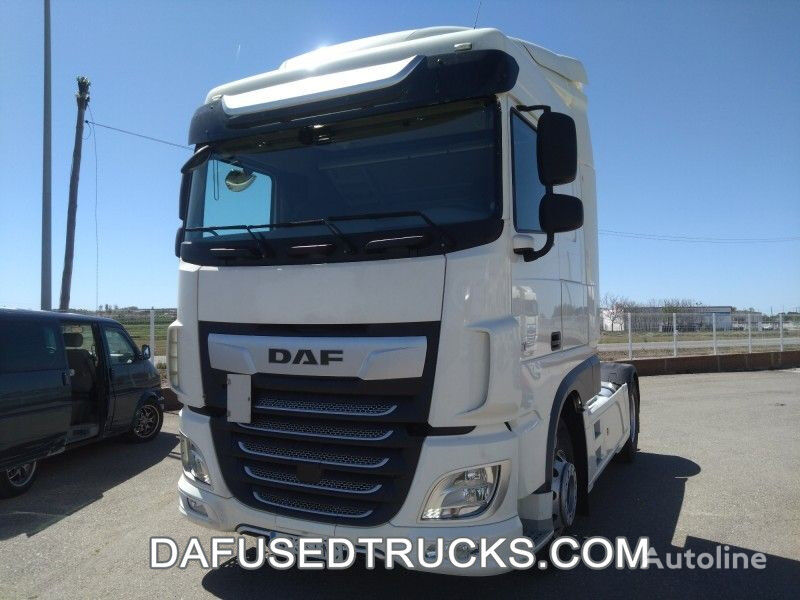 DAF FT XF480 tegljač