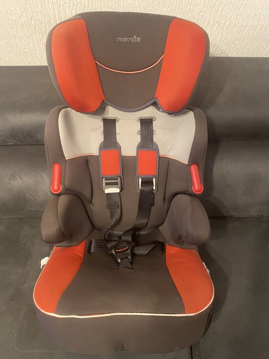 NANIA AUTO SEDIŠTE ISOFIX RACER 3 (15-36KG) Auto sediste je kratko