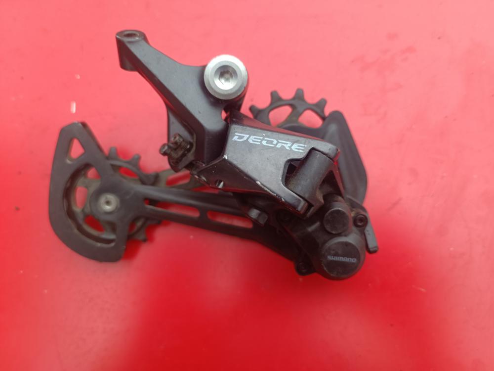 Shimano Deore M6100 zadnji menjac 12S