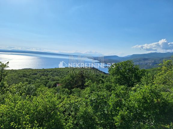 Zaleđe Novog Vinodolskog - prodaja građevinskog zemljišta sa panoramskim pogledom