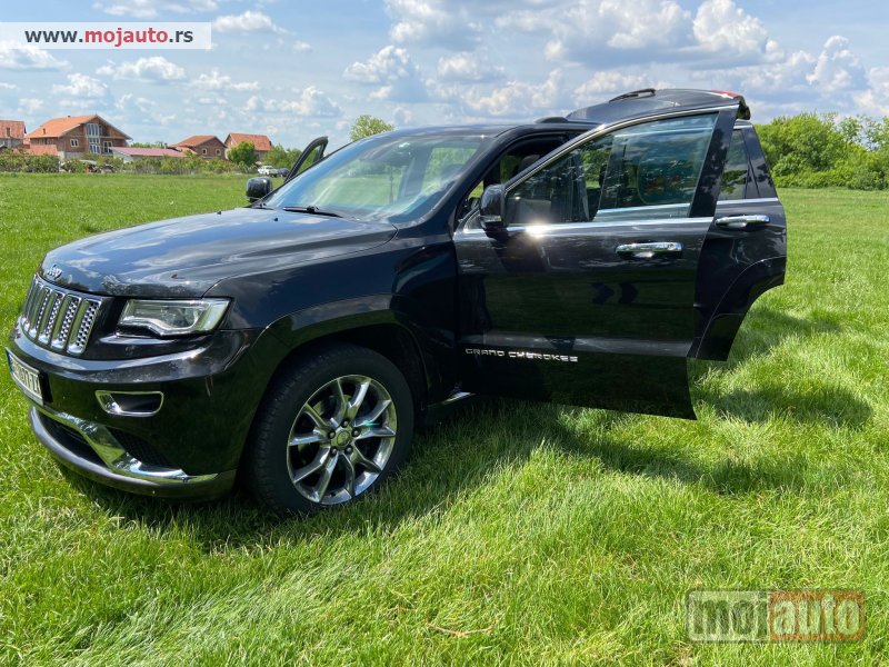 Jeep Grand Cherokee SUMMIT FULL TV