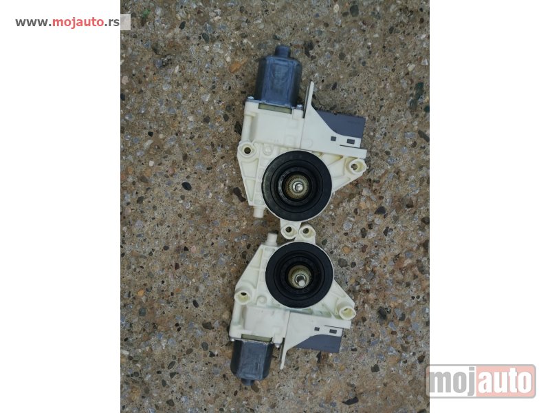 Zadnji podizaci motoric za Peugeot 407