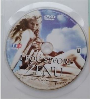 30 naslova DVD filmova i 15 muzickih diskova