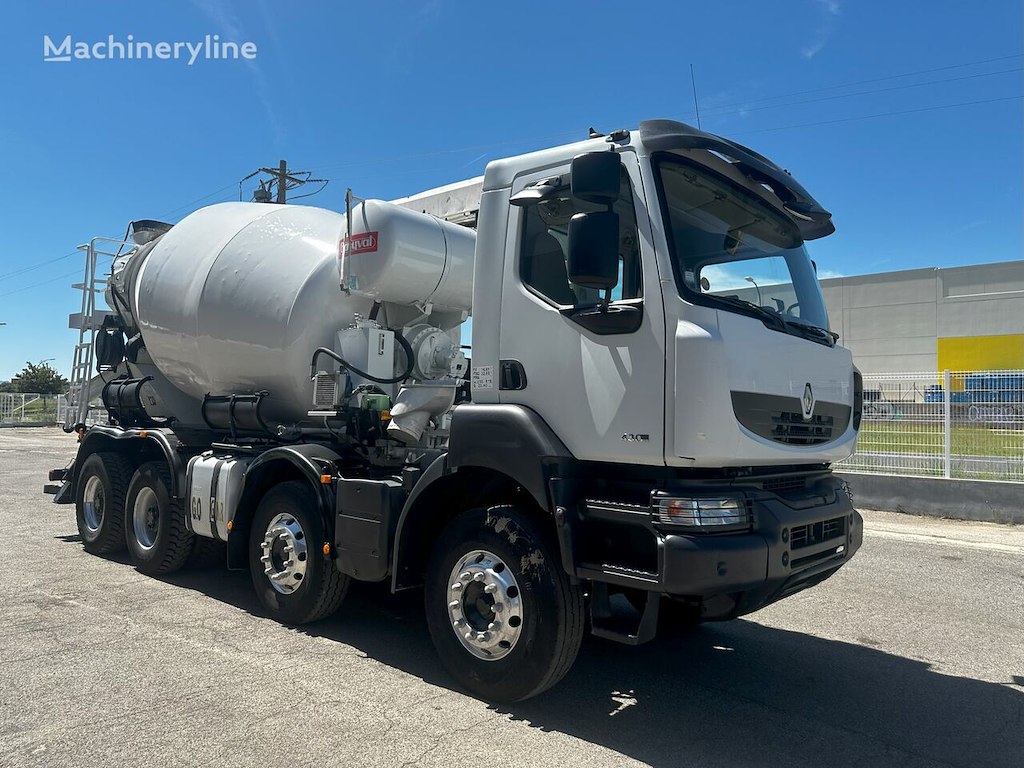 Baryval na šasiji Renault kamion s mešalicom za beton