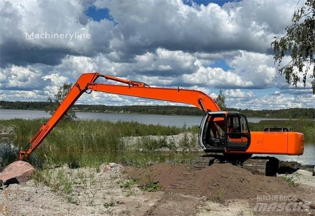 Hitachi EX200-5 pitkäpuomi bager guseničar