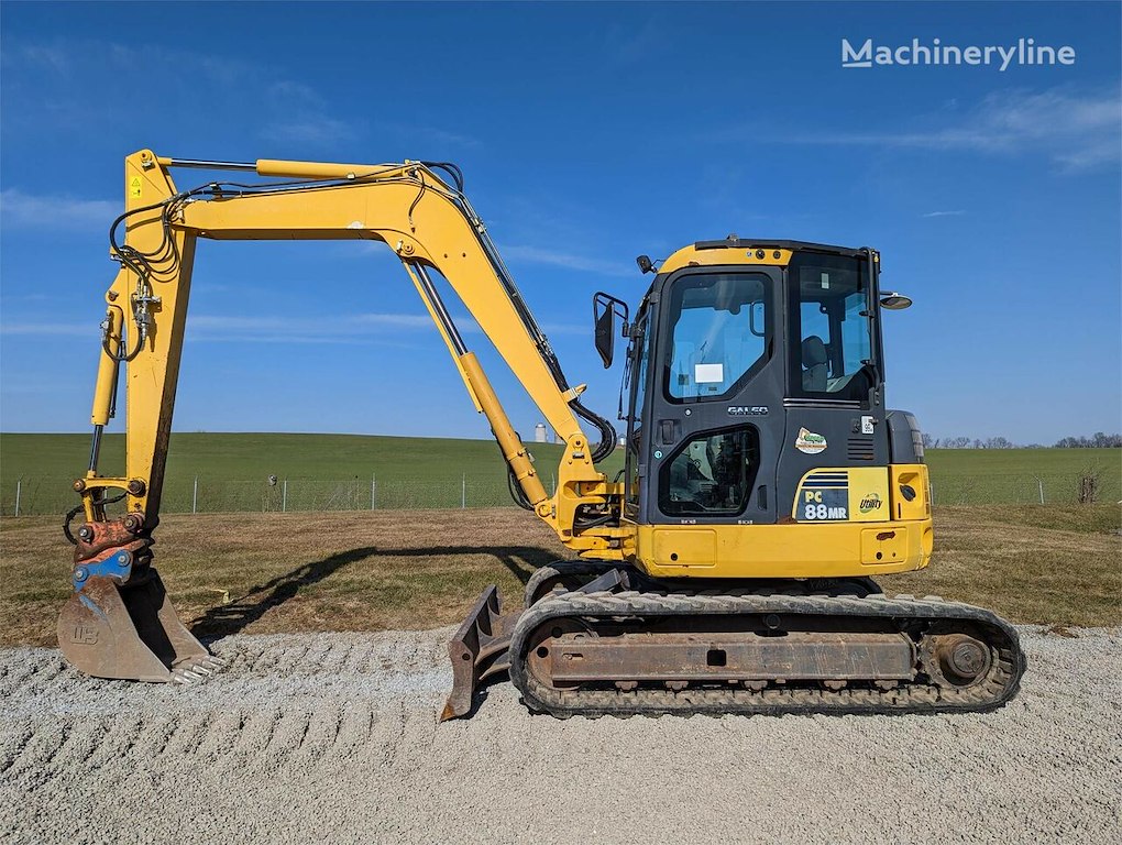 Komatsu PC88 bager guseničar