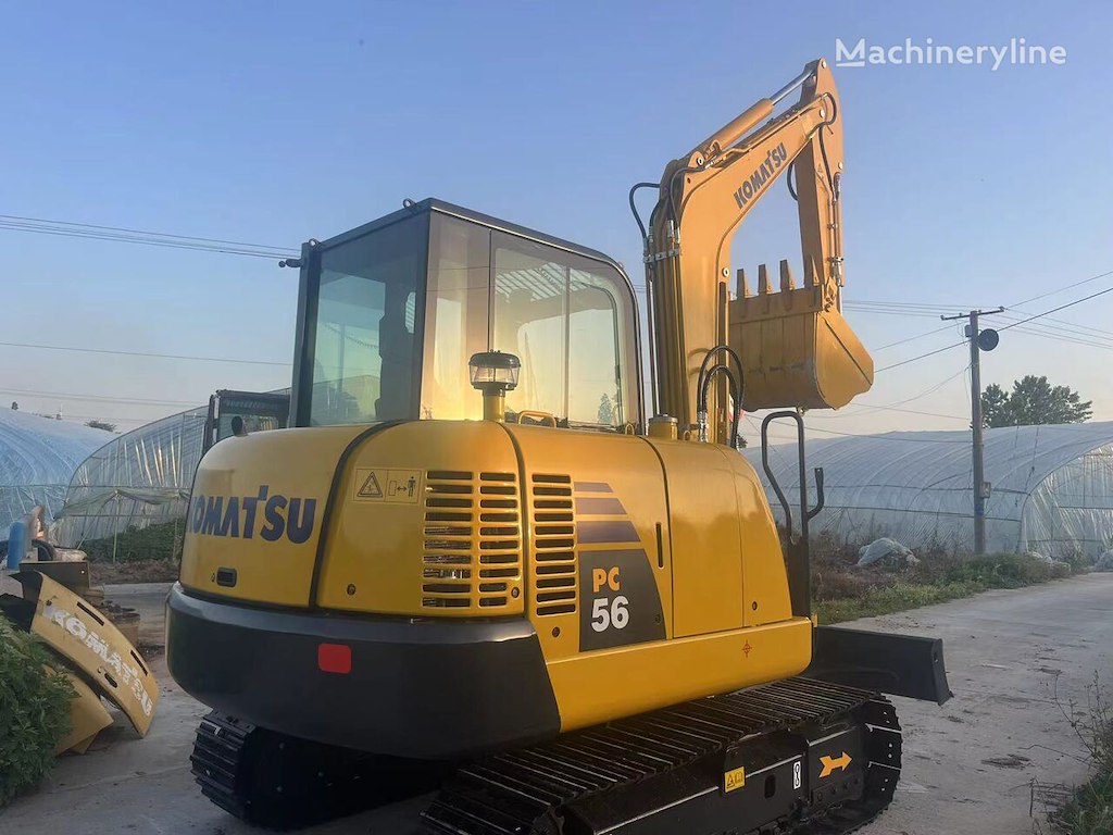 Komatsu PC56 bager guseničar