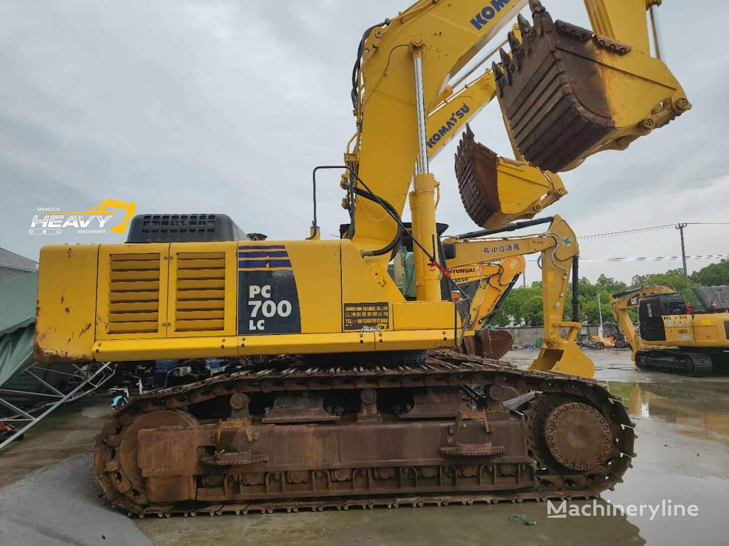 Komatsu PC700LC-8E0 bager na šinama