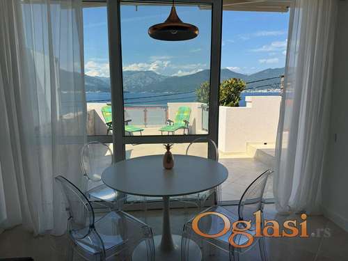 Townhouse u Krašićima s prekrasnim pogledom na more