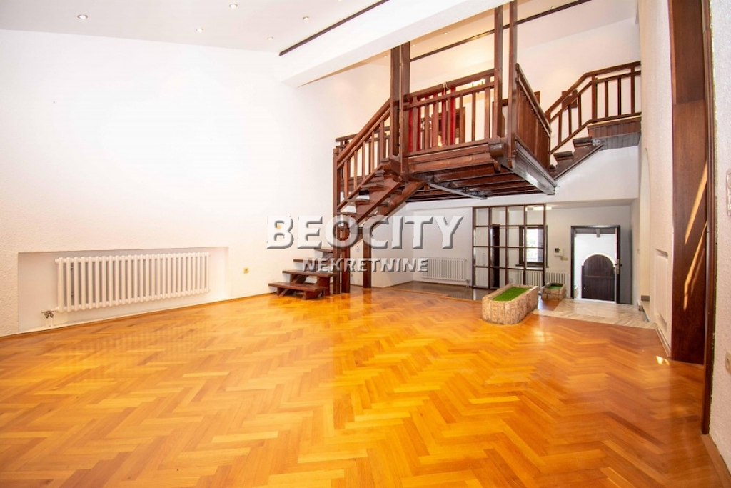 Voždovac, Lekino brdo, Veselina Masleše, 4. 0, 157m2, 1400EUR