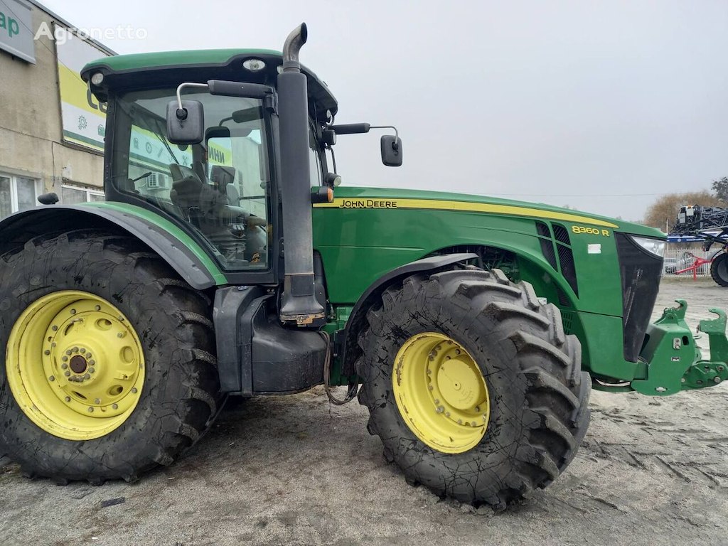 John Deere 8360R traktor točkaš