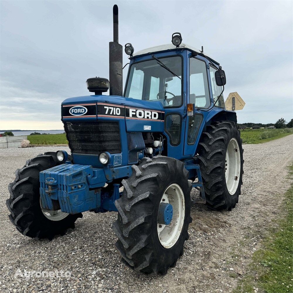 Prodaje se Ford 7710 traktor točkaš na aukciji