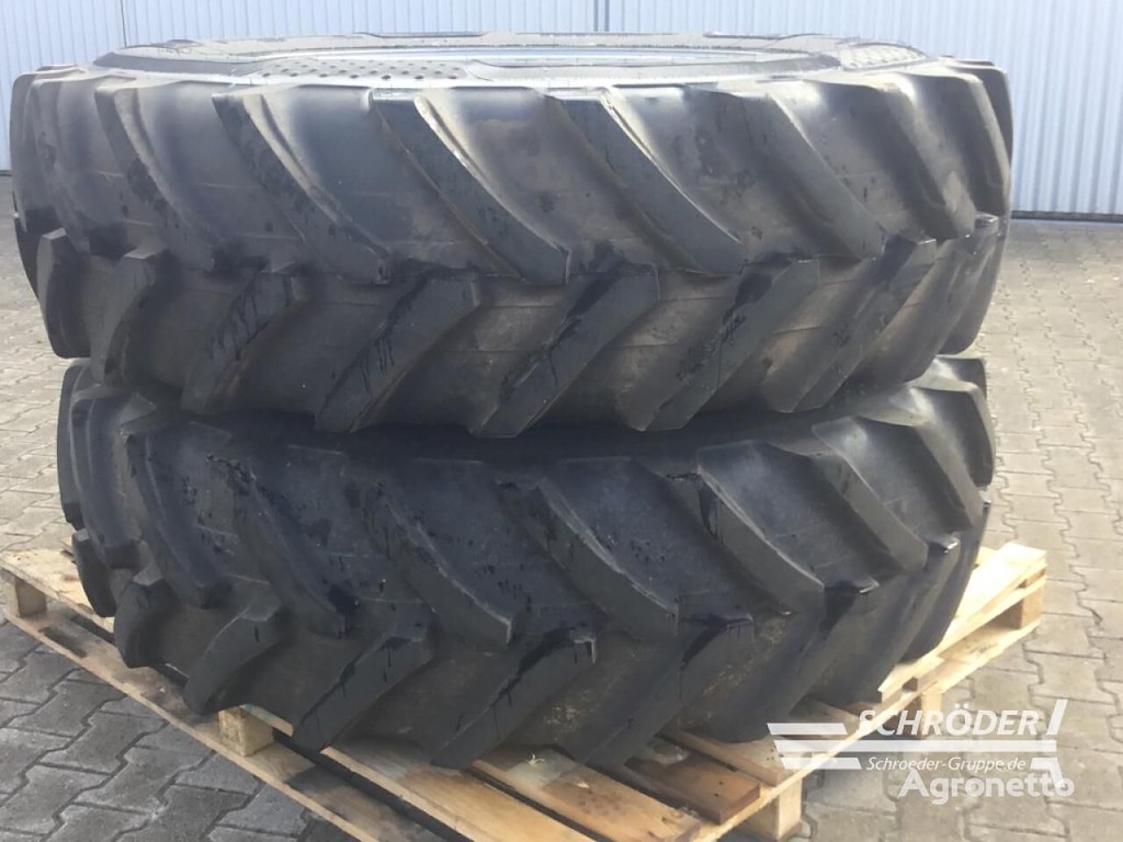 2X 520/85 R42 F. AMAZONE PANTERRA točak