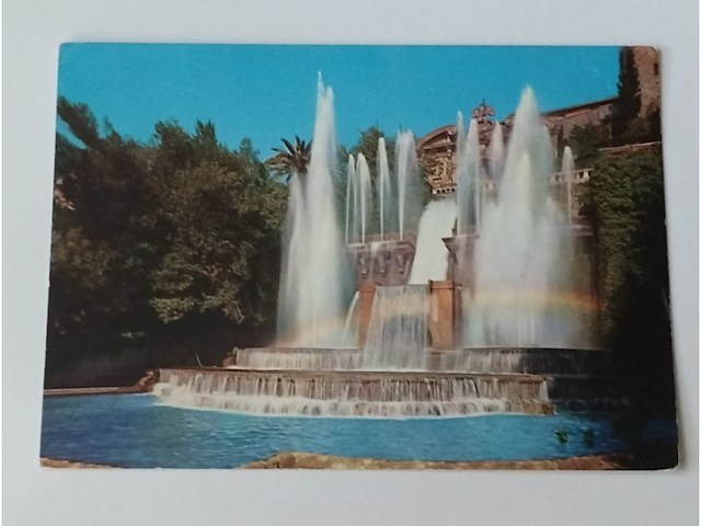 Tivoli - Fontana - Italija - Čista -