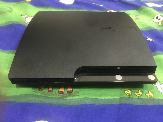 Sony Playstation 3 Slim / 250 GB HDD