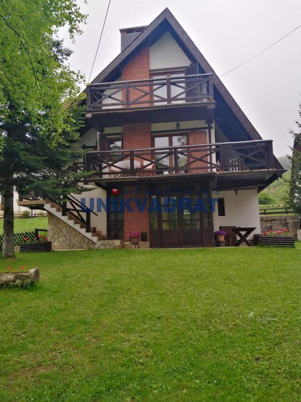 Kuća,Brzeće, 140m2,tri etaže,komplet namešteno ID#2109 290.000 €