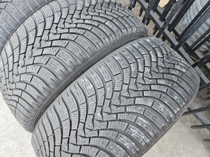 235/45 R18 Falken