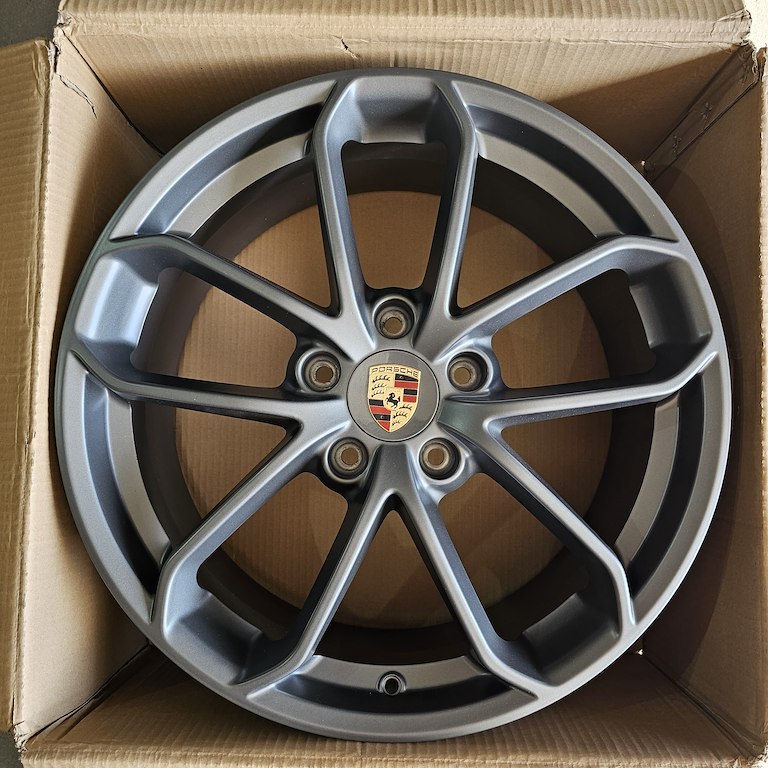 ORIGINAL ALU FELNE ZA PORSCHE
11/8.5J x20 ET50/61 5X130