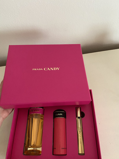 Prada candy- parfem, losion, mini parfem