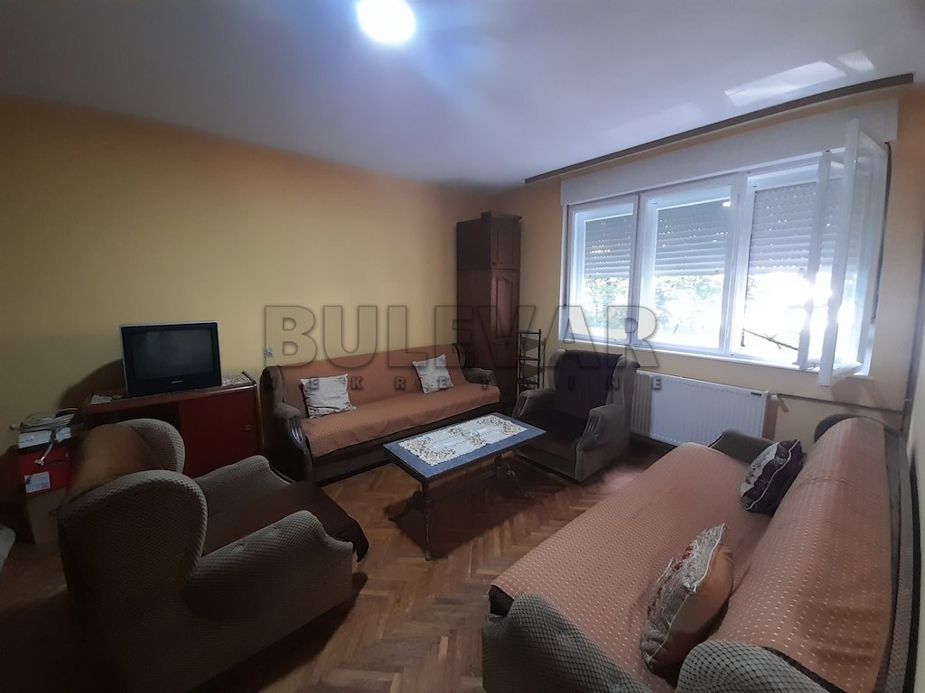 Jednosoban stan, 41 m2, Centar, Strahinjića Bana ID: i-011951