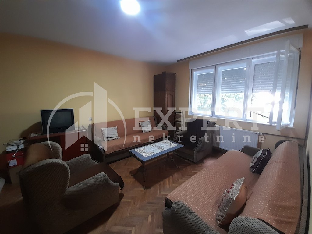 Jednosoban stan, 41 m2, Centar, Strahinjića Bana ID: i-011951