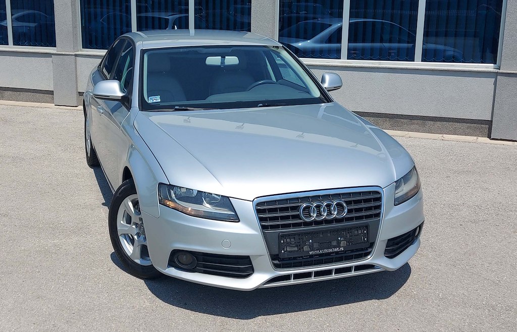 2009 Audi A4 2.0 tdi nav park