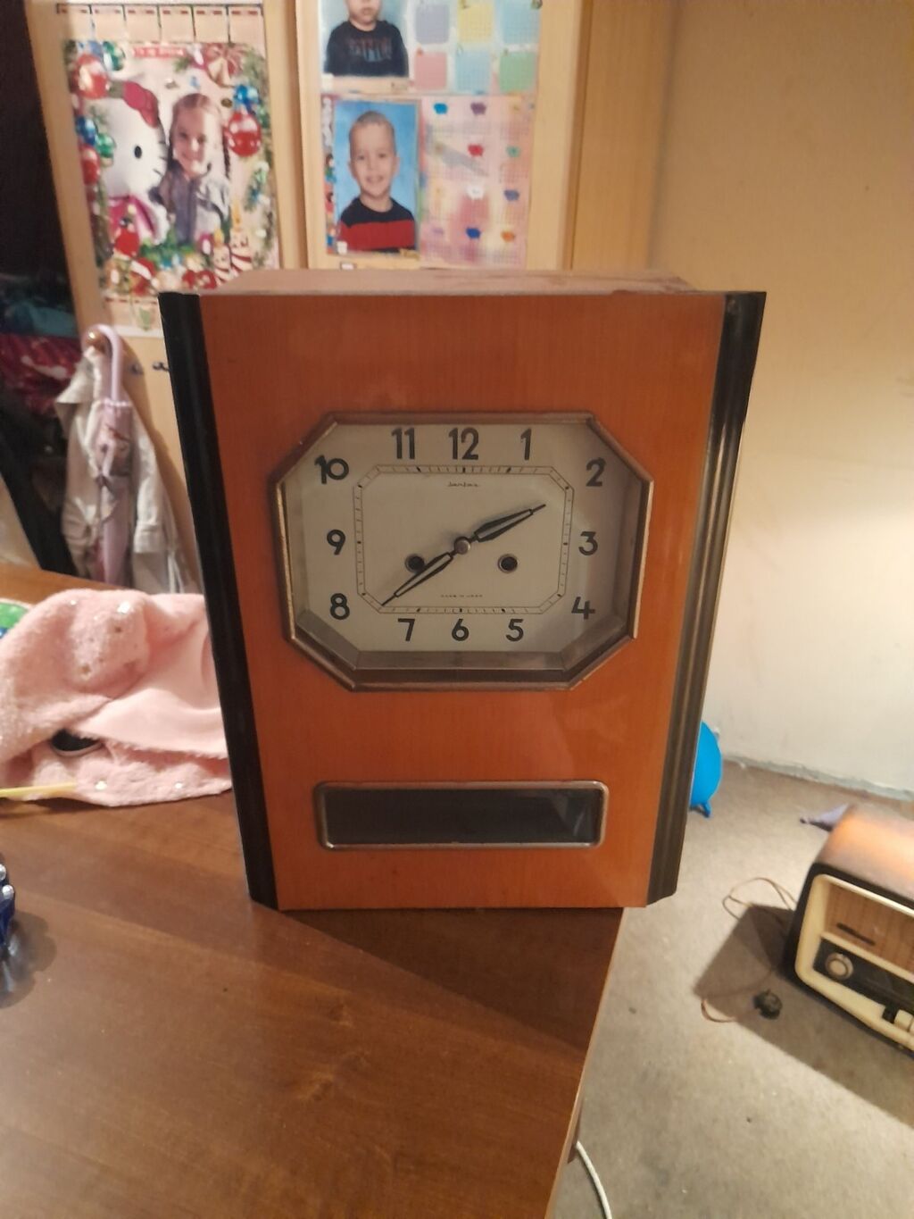 Antikvarni stari sat