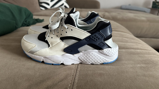 Nike Huarache 38.5