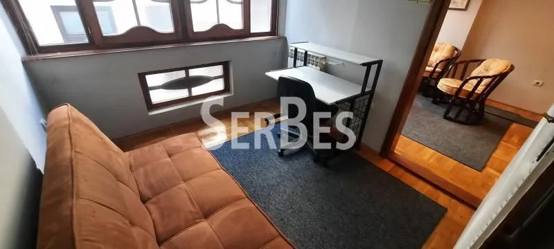 Izdavanje, jednosoban stan, 35m2, Centar, Novi Sad