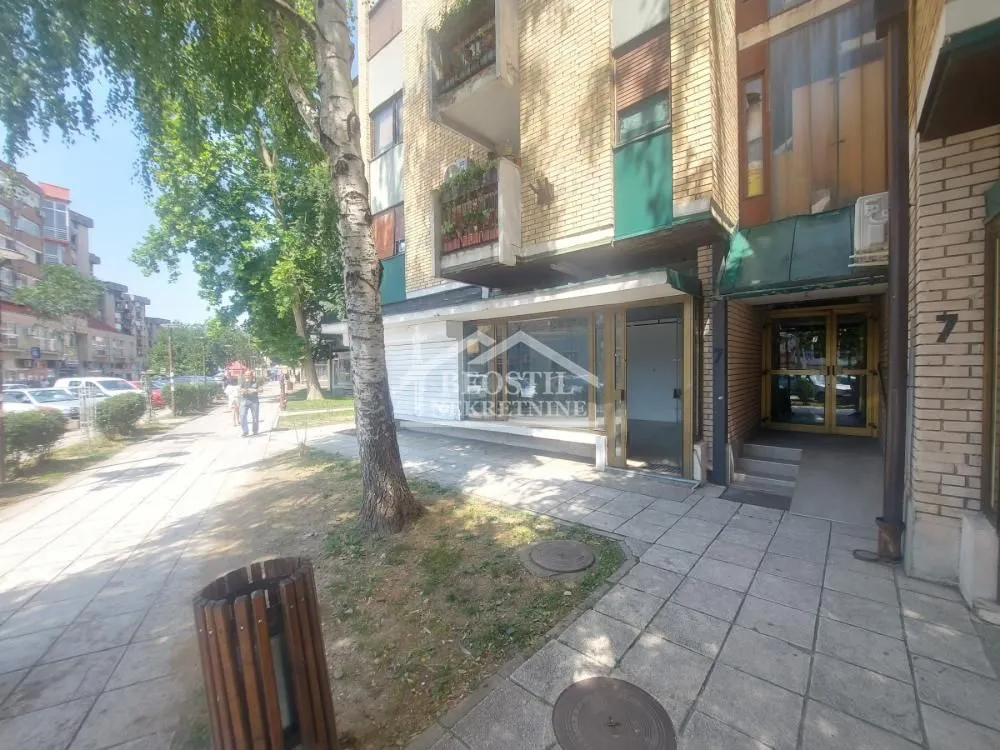 Prodaja, poslovni prostor, 25m2, Centar, Smederevo