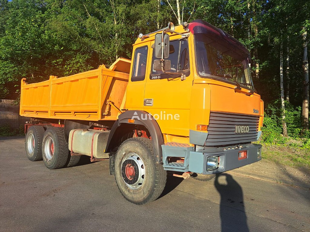 IVECO 330-36H kiper