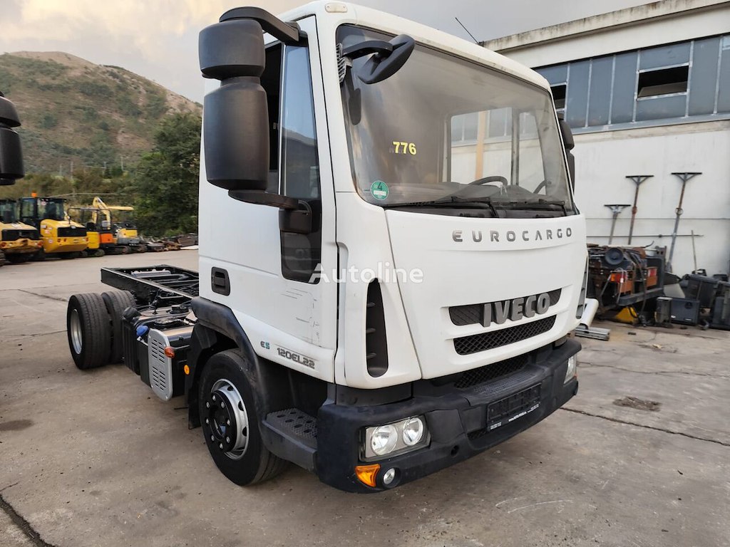 IVECO EuroCargo 120EL22 kamion šasija