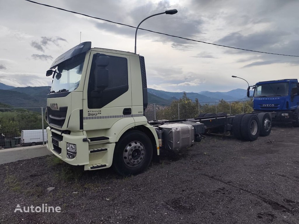 IVECO 260S36 kamion šasija