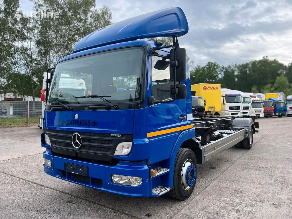 Mercedes-Benz ATEGO 1218*LUFT/LUFT*SCHALTGETRIEBE*BDF*TÜV kamion šasija