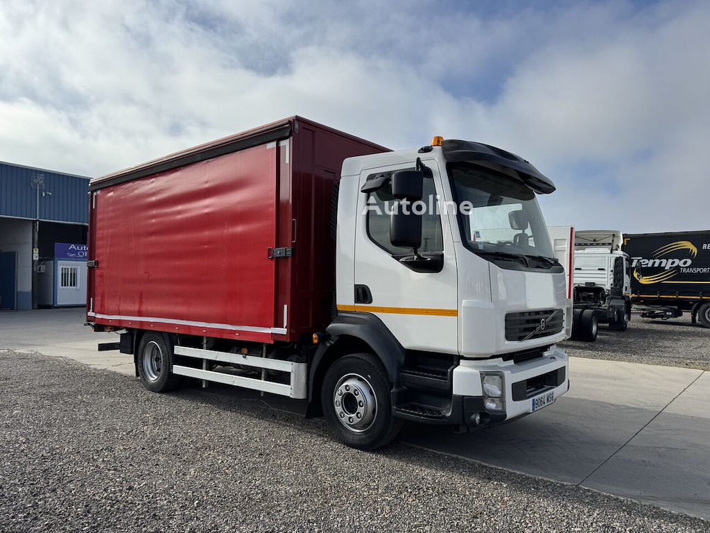 Volvo Fl 260. 14 ton. Botellero. Bebidas. 262000 km kamion sa klizna zavesa cerada