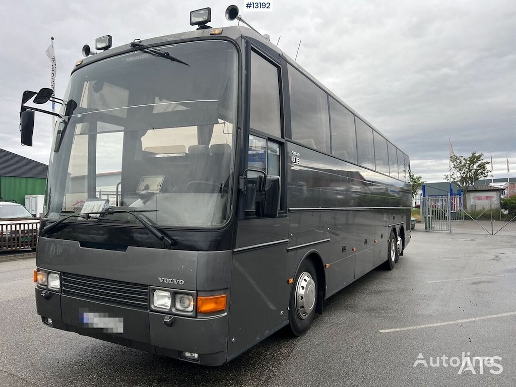 Volvo B-12, used during the Olympics WATCH VIDEO turistički autobus