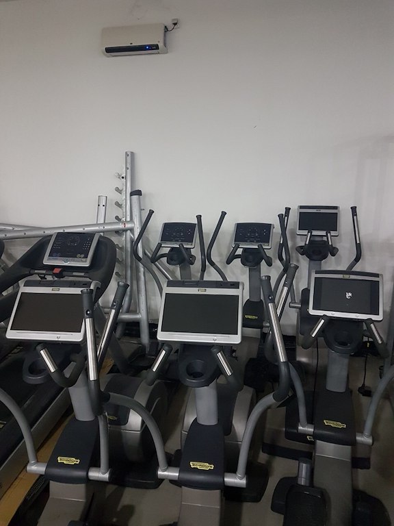 Technogym eliptici nova generacija. Excite 700