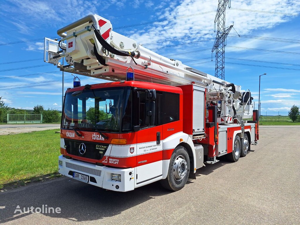 Prodaje se Mercedes-Benz ECONIC 2633 6X2/4 + BRONTO SKYLIFT F44RLX automehaničke lestve na aukciji