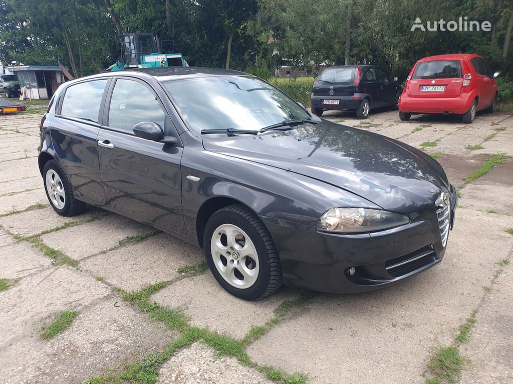 Alfa Romeo 147 16V TWIN SPARK KLIMA TOP! hečbek