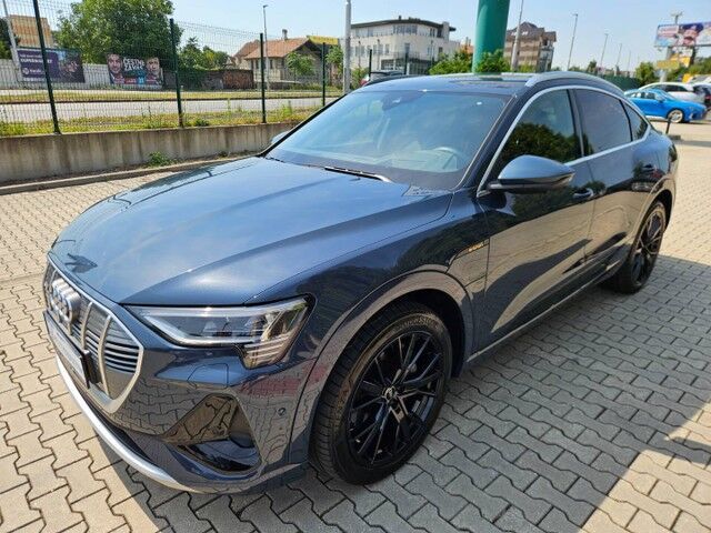 Audi E-tron 55 quattro S line krosover