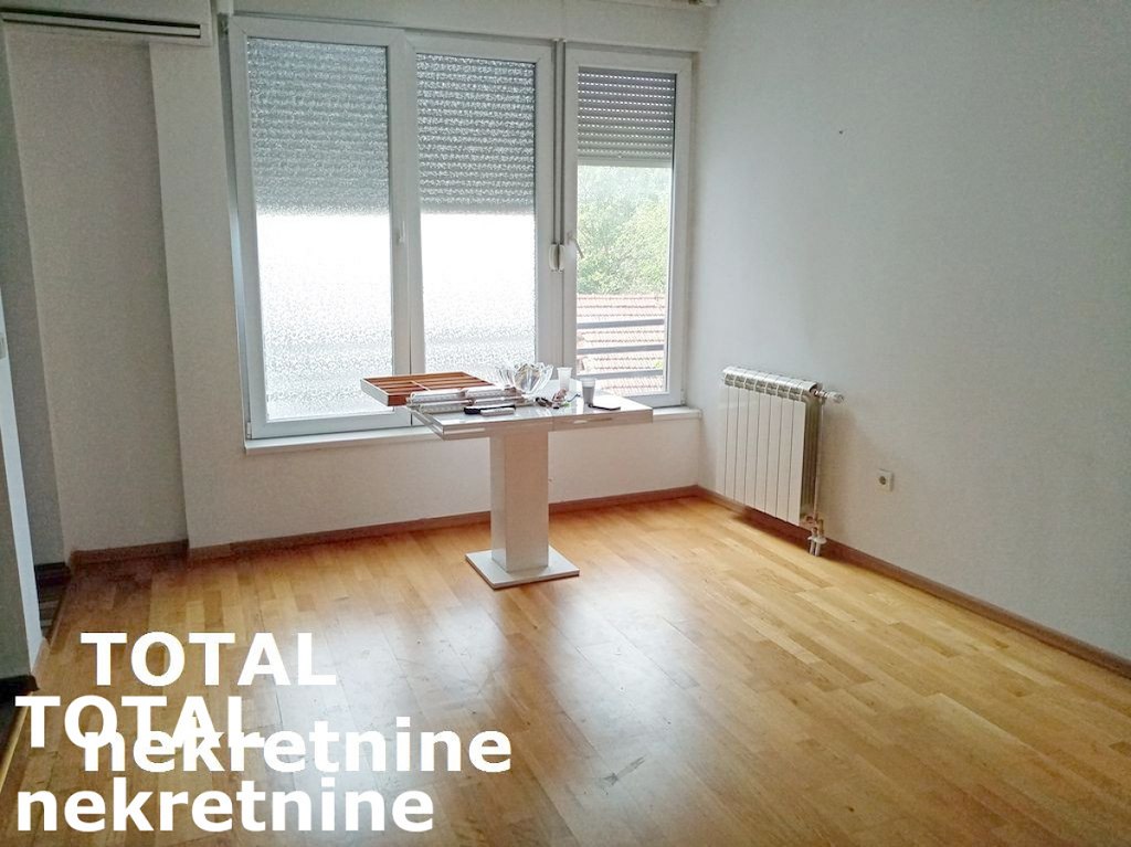 2. 5 Dvoiposoban stan NOVI SAD, 185400€