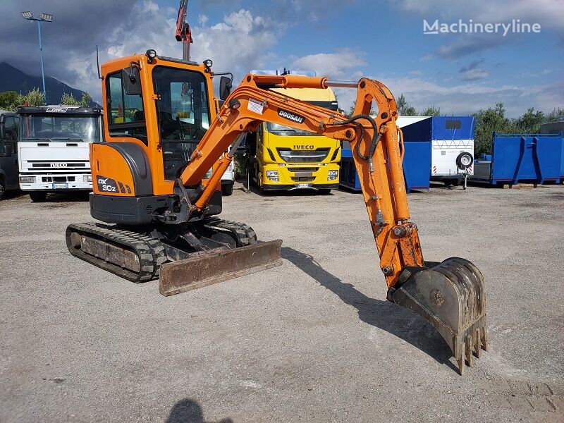 Doosan DX30Z mini bager