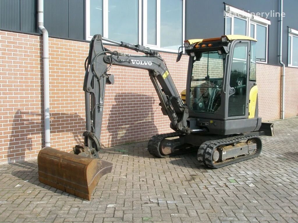 Volvo EC27C mini bager