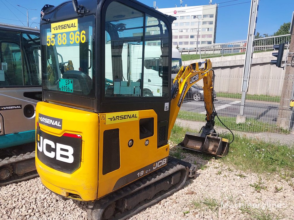 JCB 19 C! mini bager