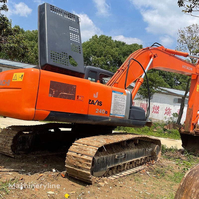 Hitachi ZX240 bager guseničar