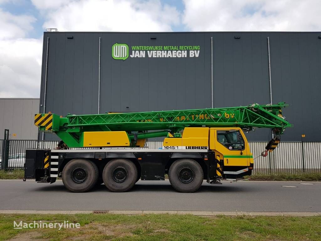 Liebherr LTM 1045-1 6x6x6 pokretna dizalica