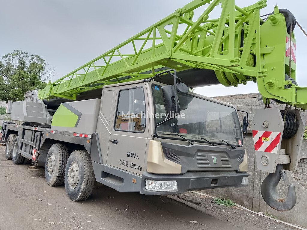 Zoomlion ZTC500V Used 50 Ton Truck Crane in Excellent Working Condition pokretna dizalica